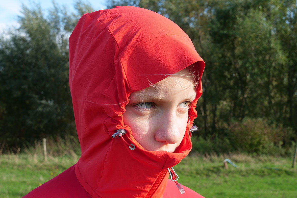 Haglöfs Skarn Hybrid Jacket Review (Mens/Women) - Outdoorguru