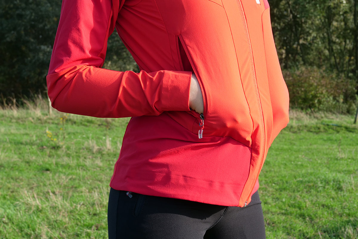 Haglöfs Skarn Hybrid Jacket Review (Mens/Women) - Outdoorguru
